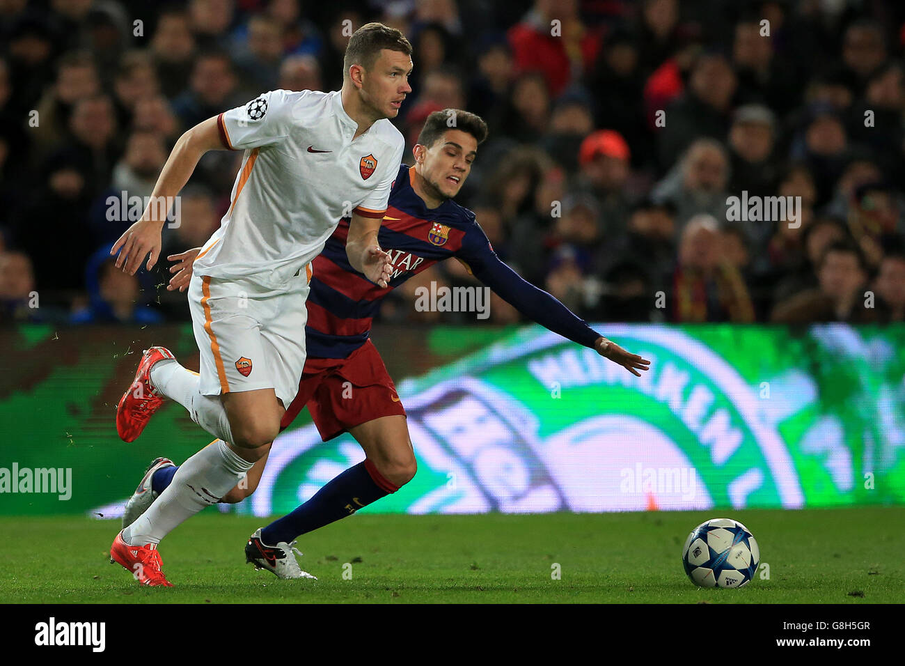 Barcelona v Roma - UEFA Champions League - Group E - Camp Nou Stock ...