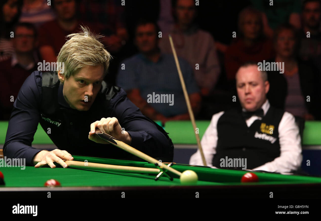 Betway UK Snooker Championship - Day Ten - York Barbican. Neil ...