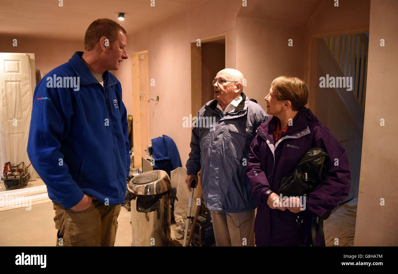 David Haylock (centre) and his wife Carol chat to Richard Shaw (left ...