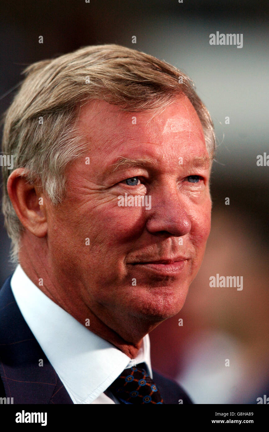 Peterborough manager barry fry hi-res stock photography and images - Alamy