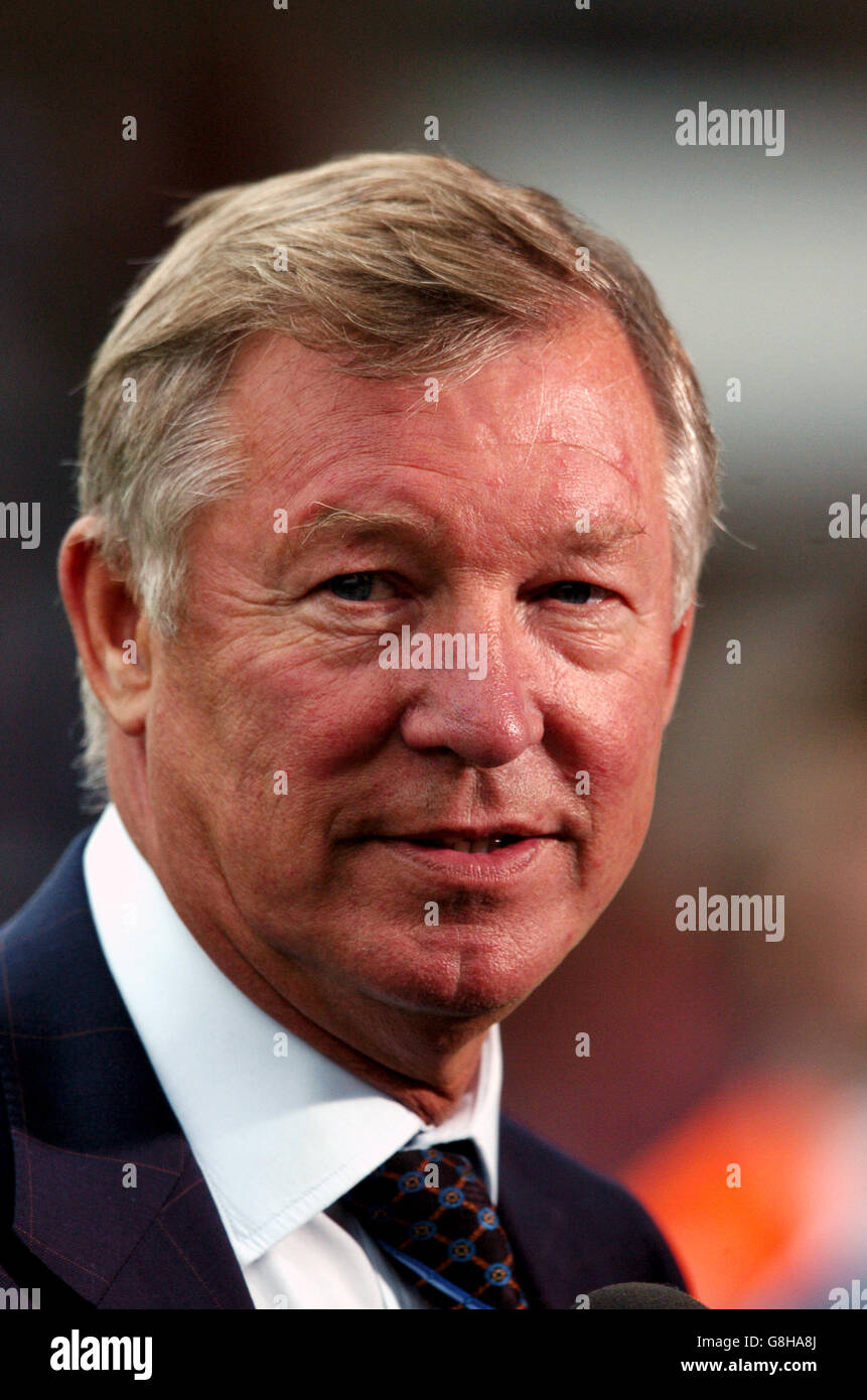 Peterborough manager barry fry hi-res stock photography and images - Alamy