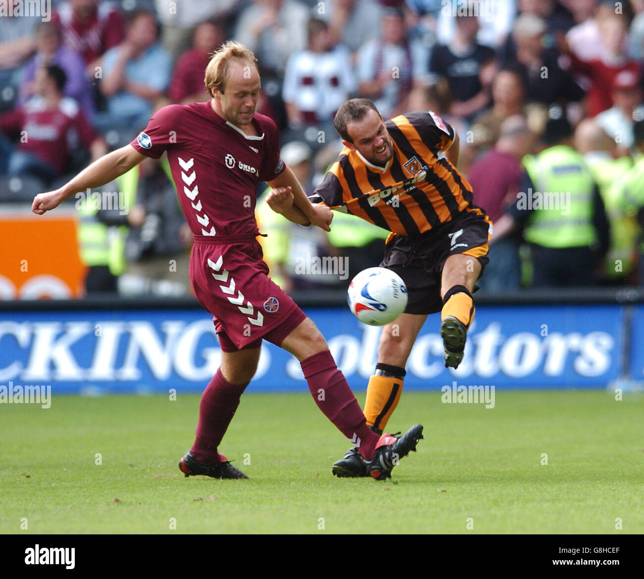 Football tns man utd horse hearts kc stadium kingston communications hi ...