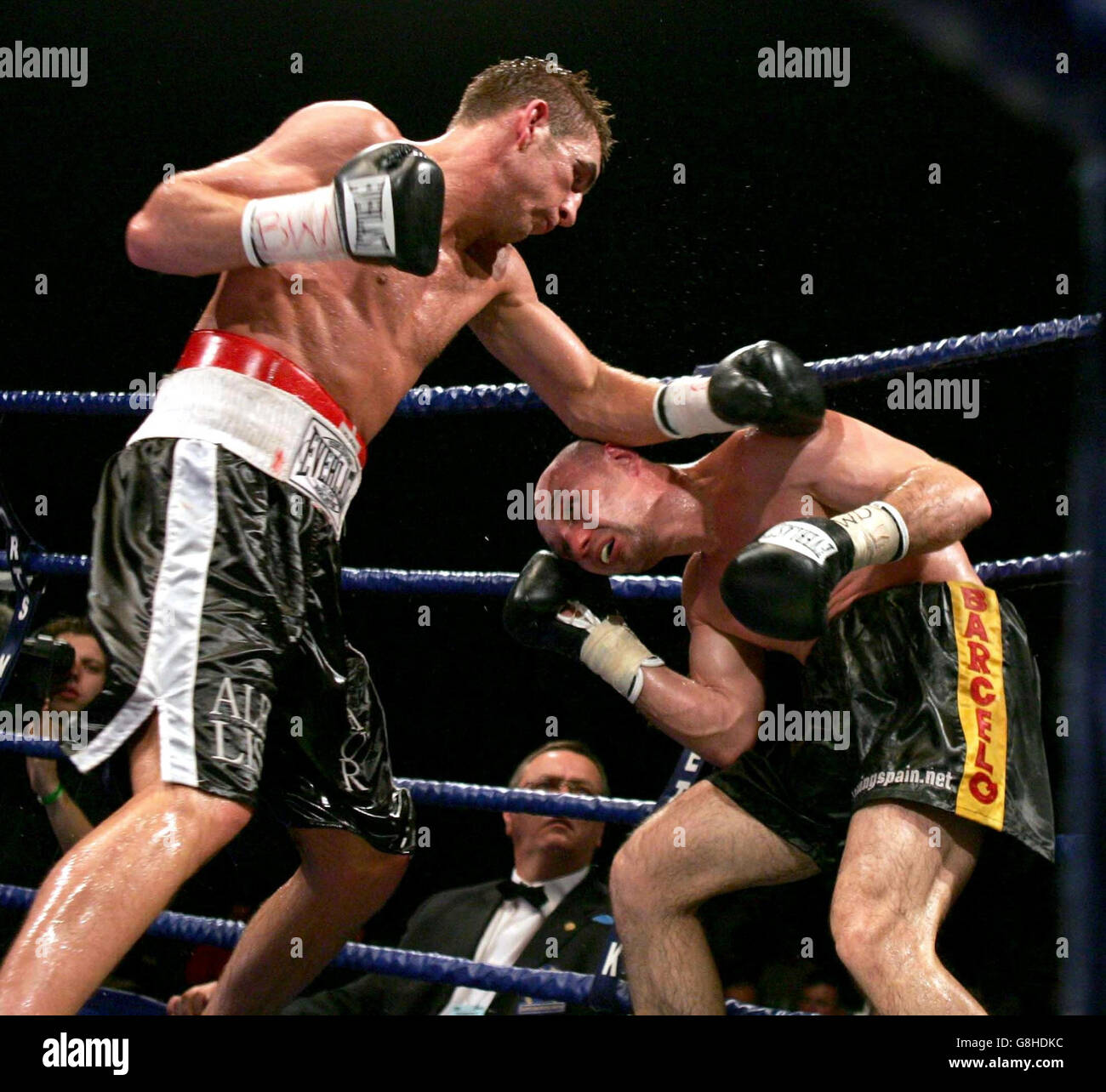 Boxing - European Super Featherweight - Boris Sinitsin v Alex Arthur ...