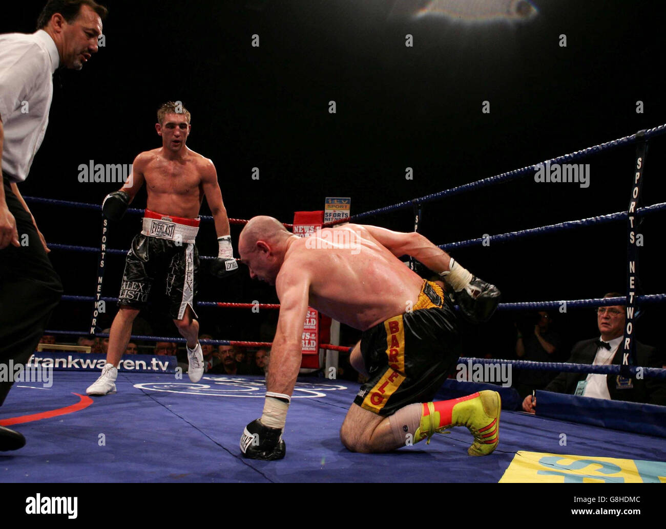 Boxing - European Super Featherweight - Boris Sinitsin v Alex Arthur ...