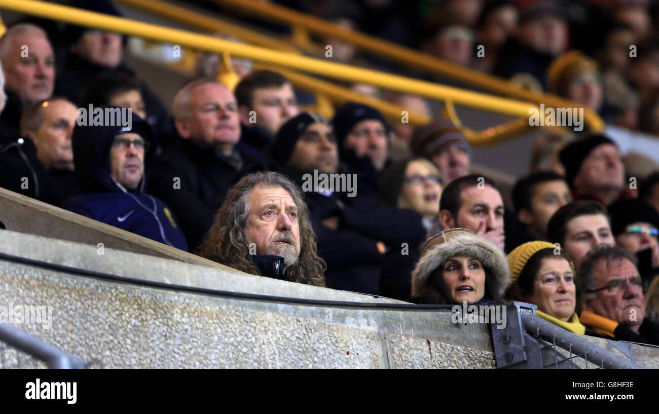 Robert plant wolverhampton wanderers hi-res stock photography and ...