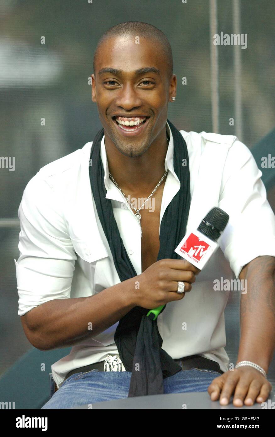 MTV's TRL - Total Request Live. Simon Webbe during his guest appearance ...