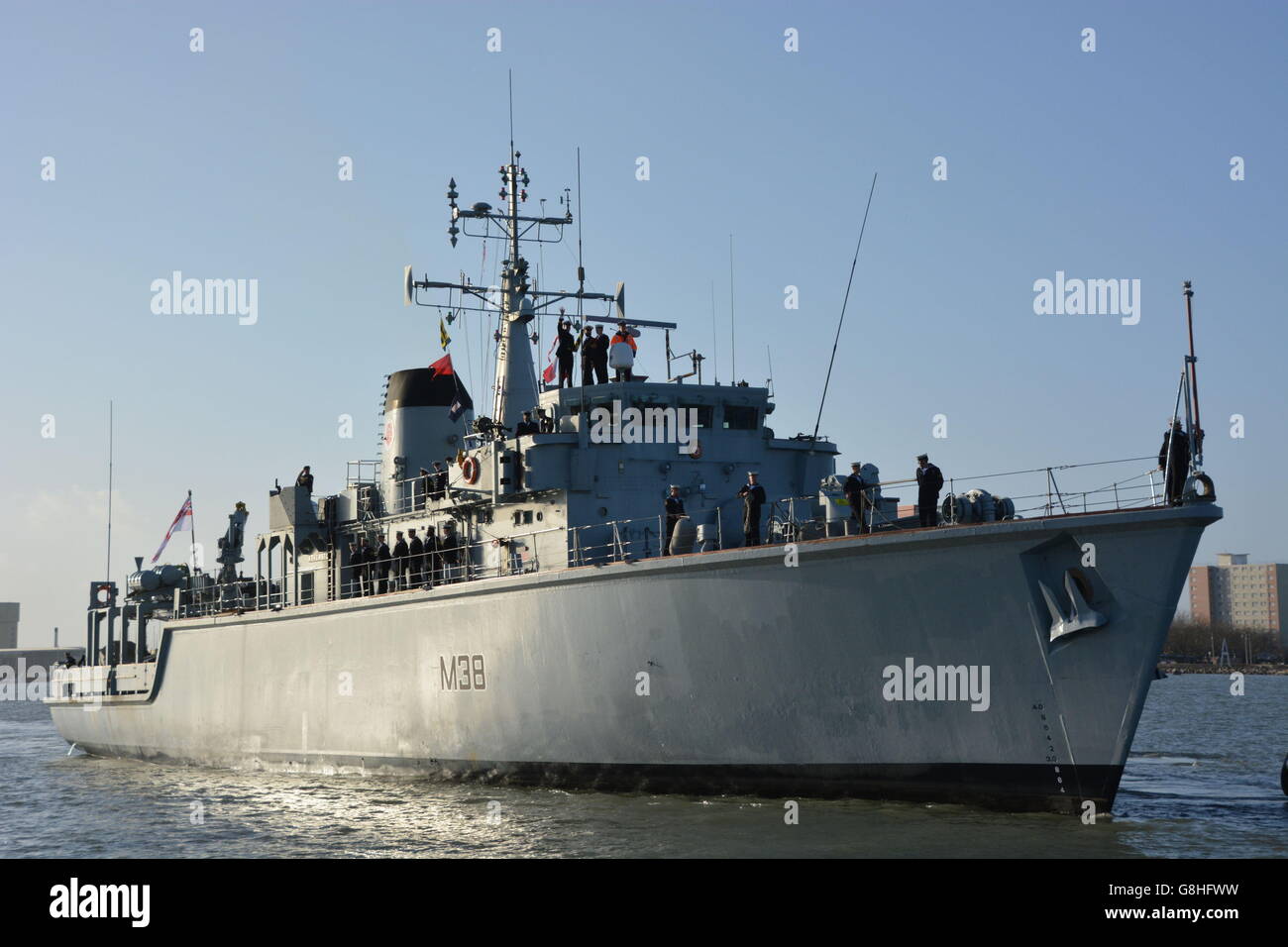 Hms atherstone returns portsmouth hi-res stock photography and images ...
