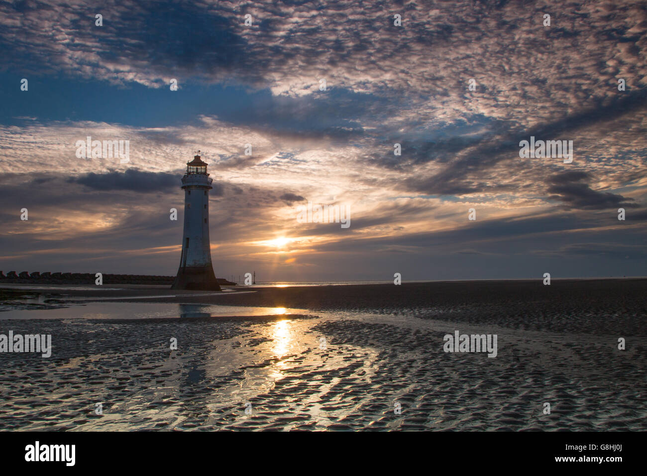 Mouth of river mersey hi-res stock photography and images - Alamy