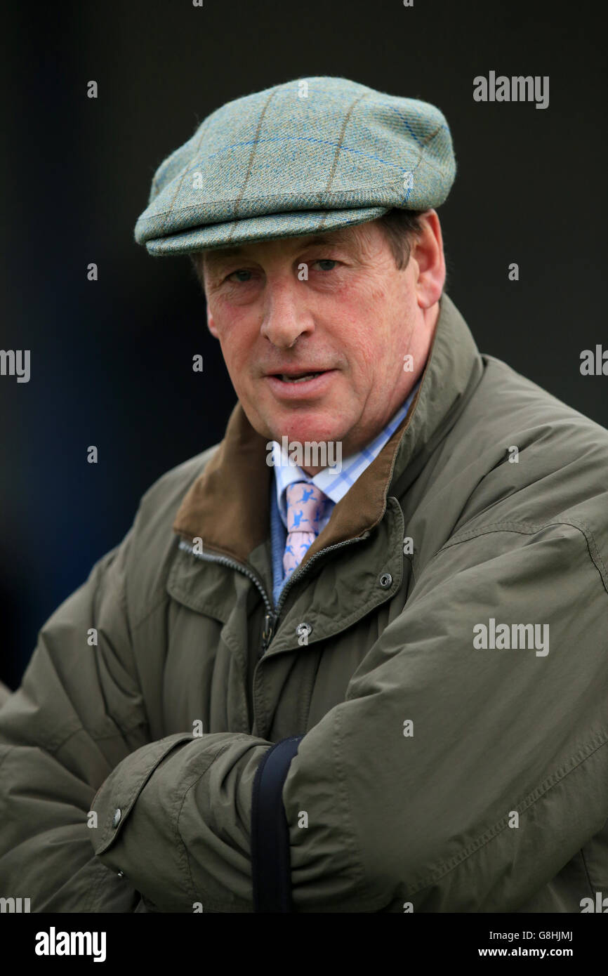 Leicester Races. Kim Bailey, trainer Stock Photo - Alamy