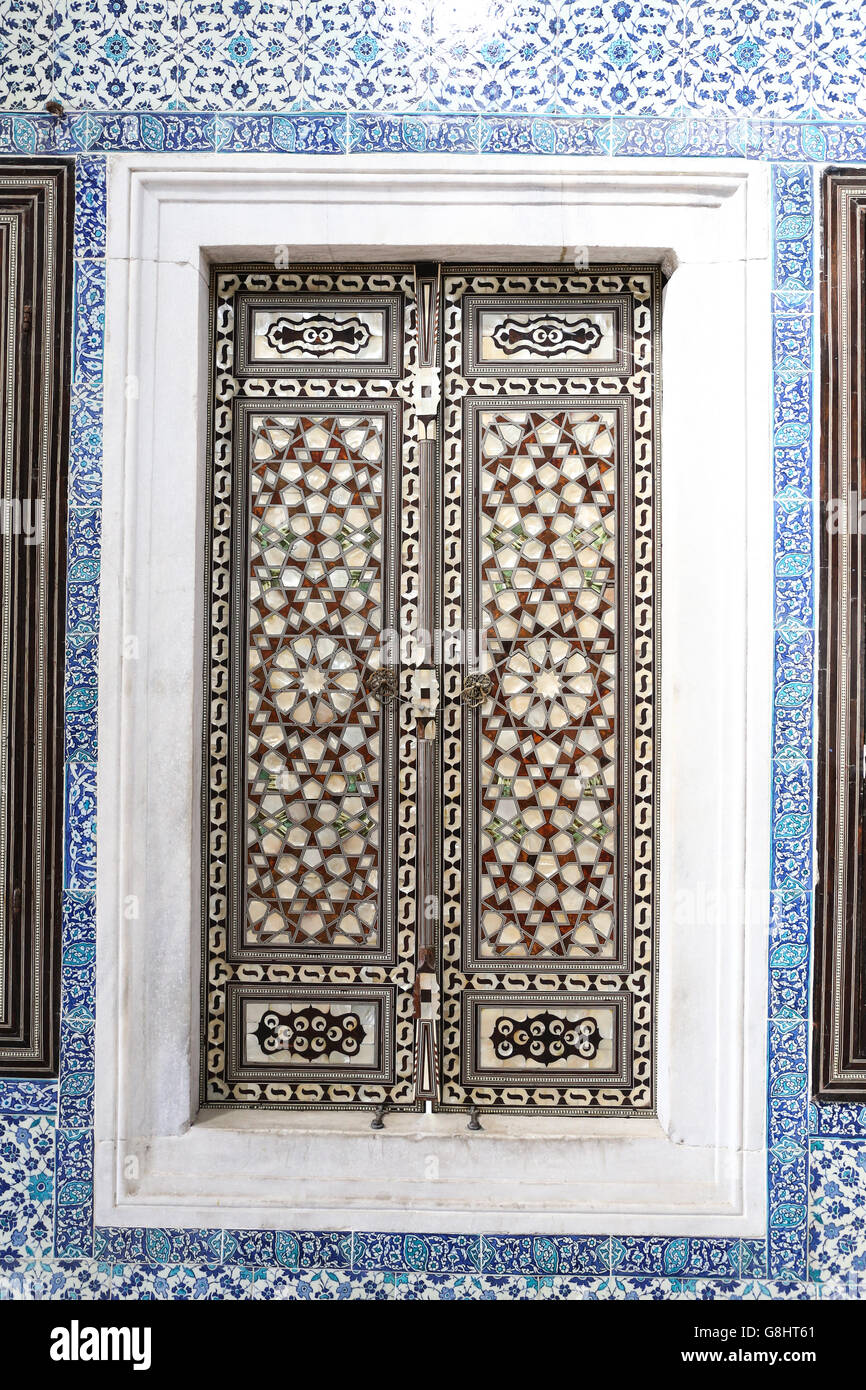 Door in a Room in Topkapi Palace, Istanbul, Turkey Stock Photo - Alamy