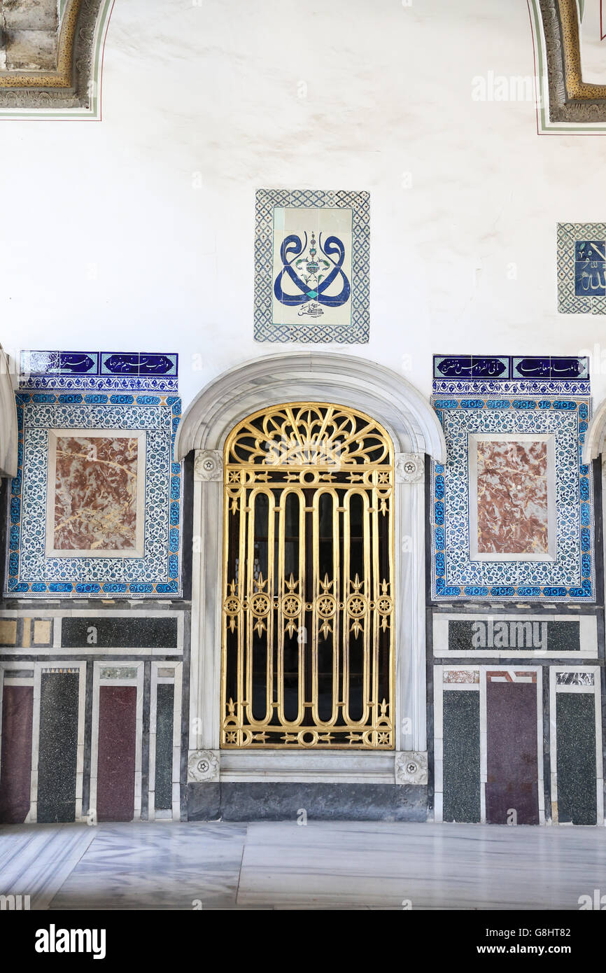 Window in Topkapi Palace, Istanbul City, Turkey Stock Photo - Alamy