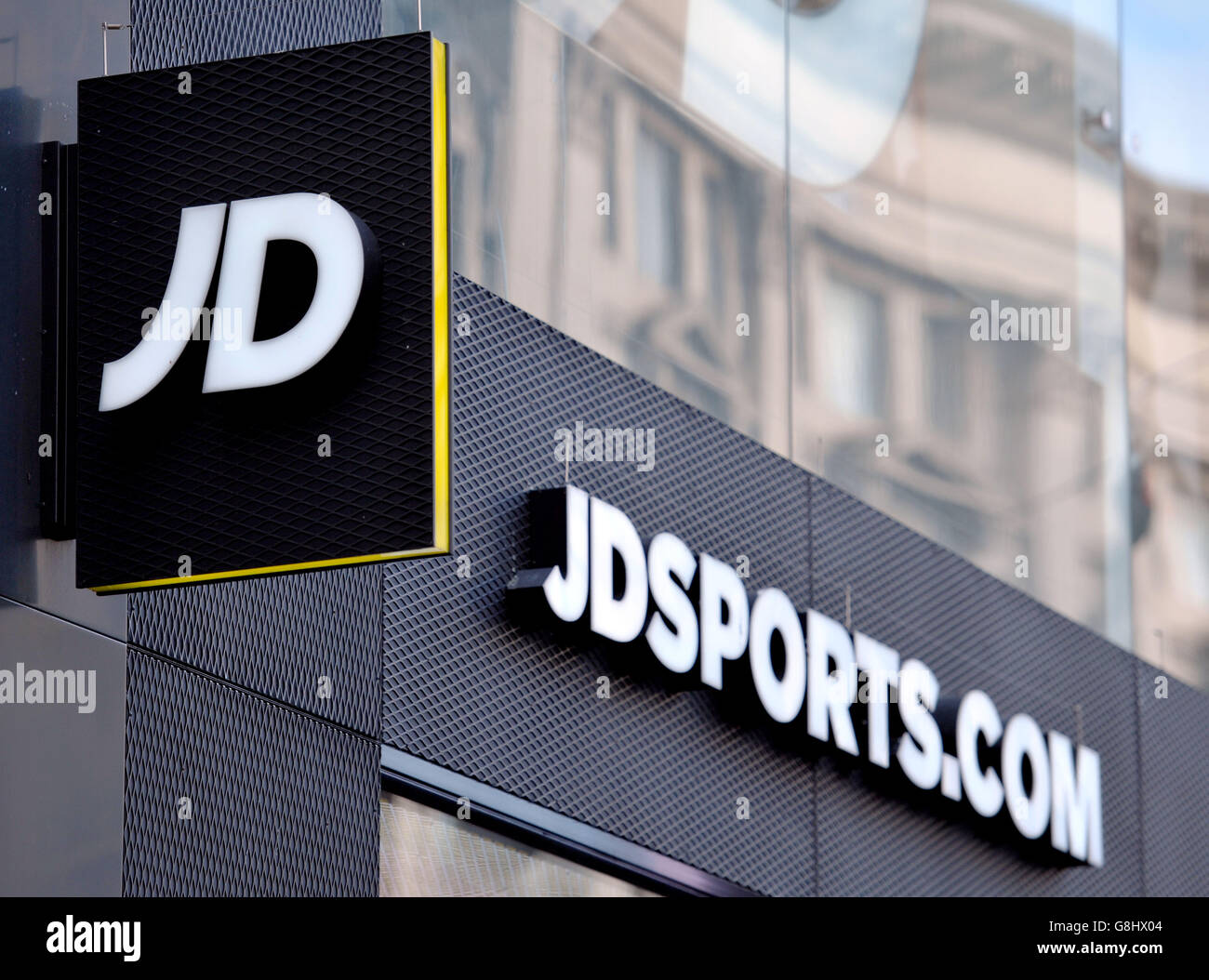 City jd sports hi-res stock photography and images - Alamy