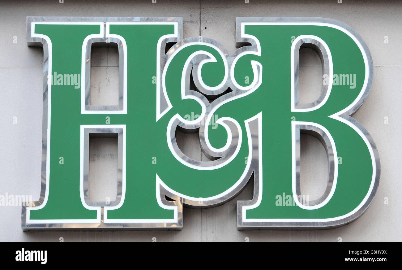 Holland barrett sign hi-res stock photography and images - Alamy