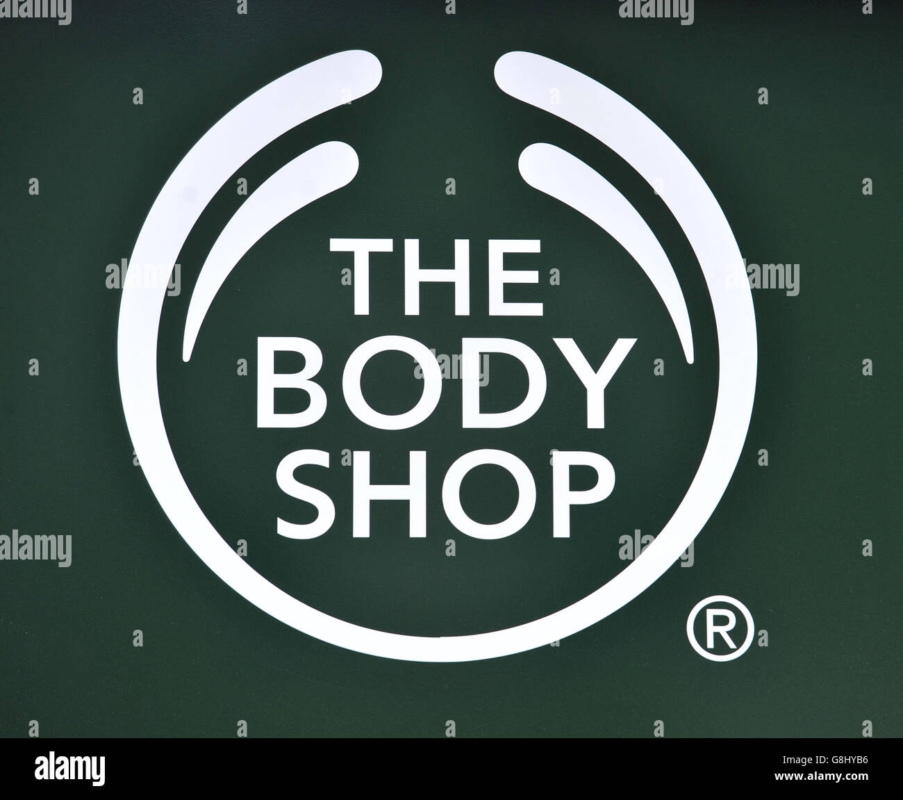 Body shop sign logo hi-res stock photography and images - Alamy
