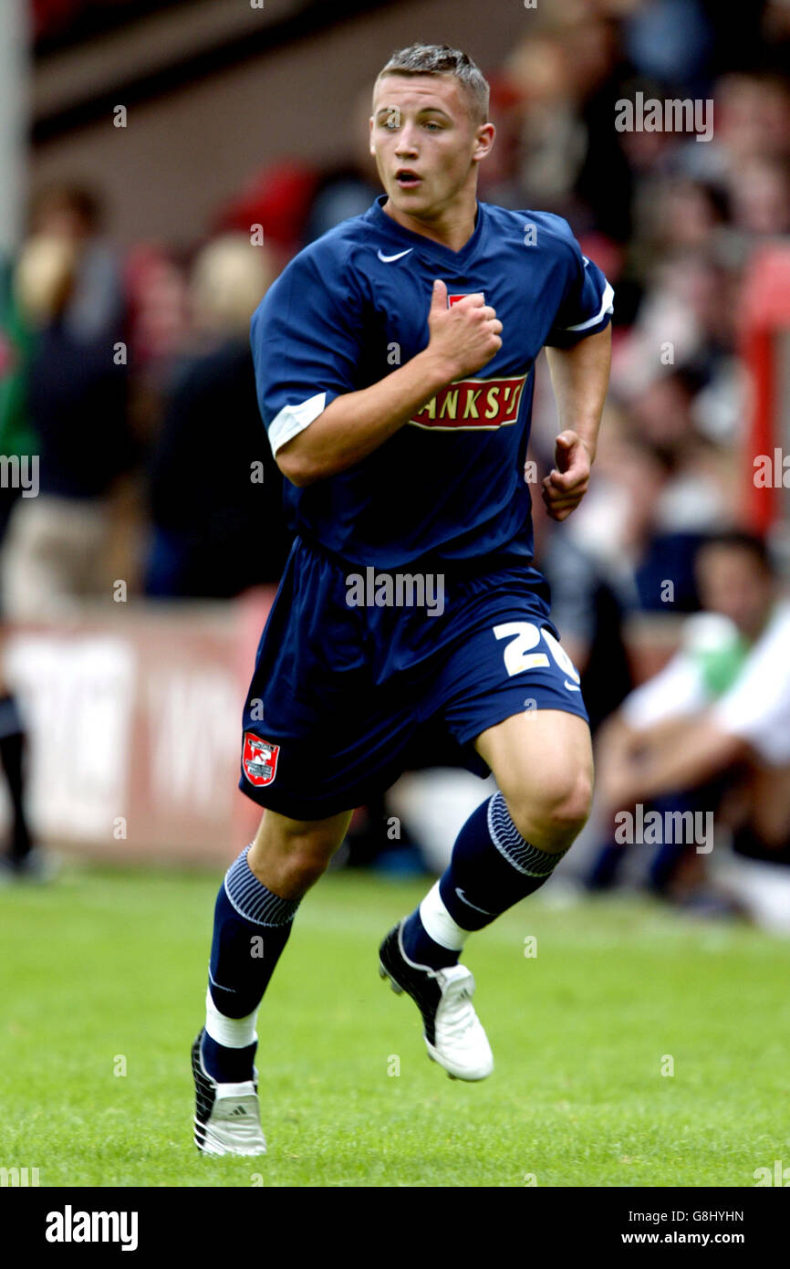 Soccer - Friendly - Walsall v Manchester United - Bescot Stadium. Lee ...