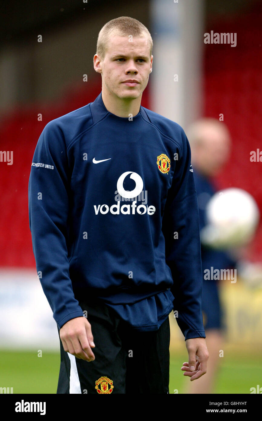 Soccer - Friendly - Walsall v Manchester United - Bescot Stadium. Ryan ...