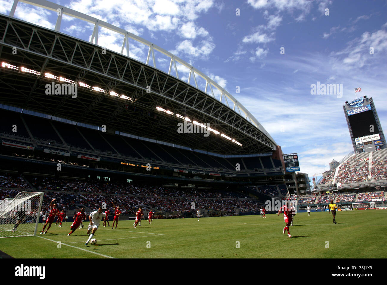 Gold quest hi-res stock photography and images - Alamy