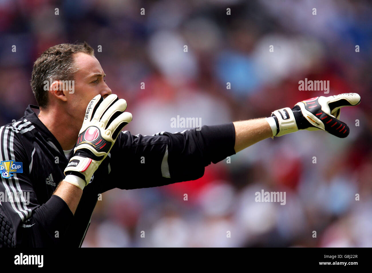 Canada goalkeeper greg sutton hi-res stock photography and images - Alamy