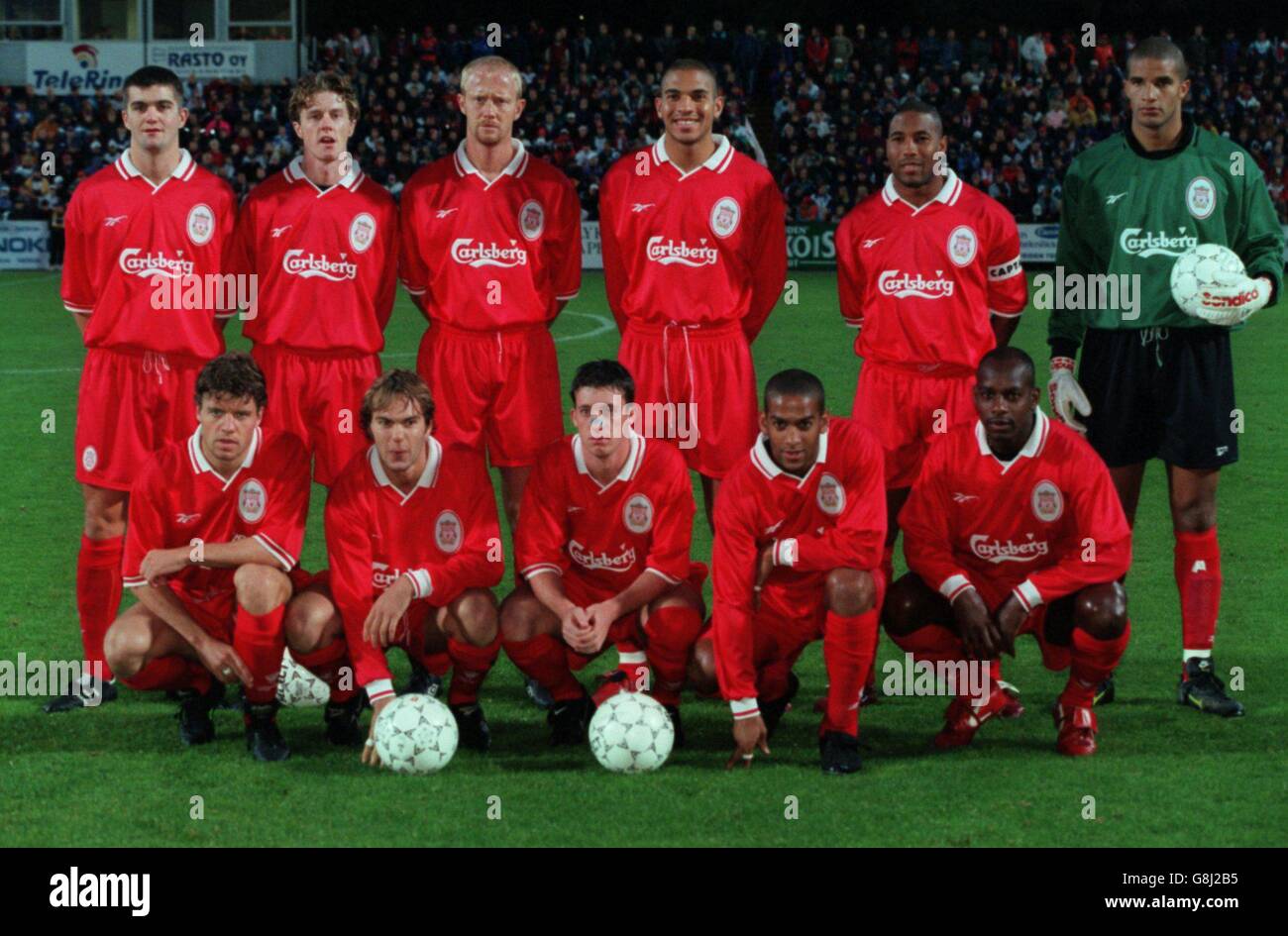 Liverpool football team group shot hi-res stock photography and images ...
