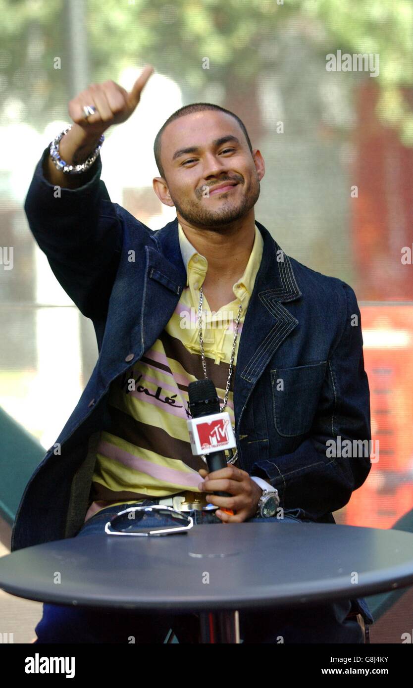 MTV's TRL - Total Request Live Stock Photo - Alamy