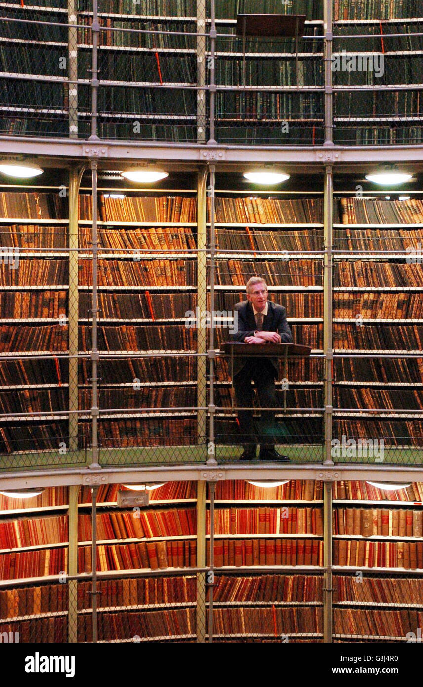 Registrar generals hi-res stock photography and images - Alamy