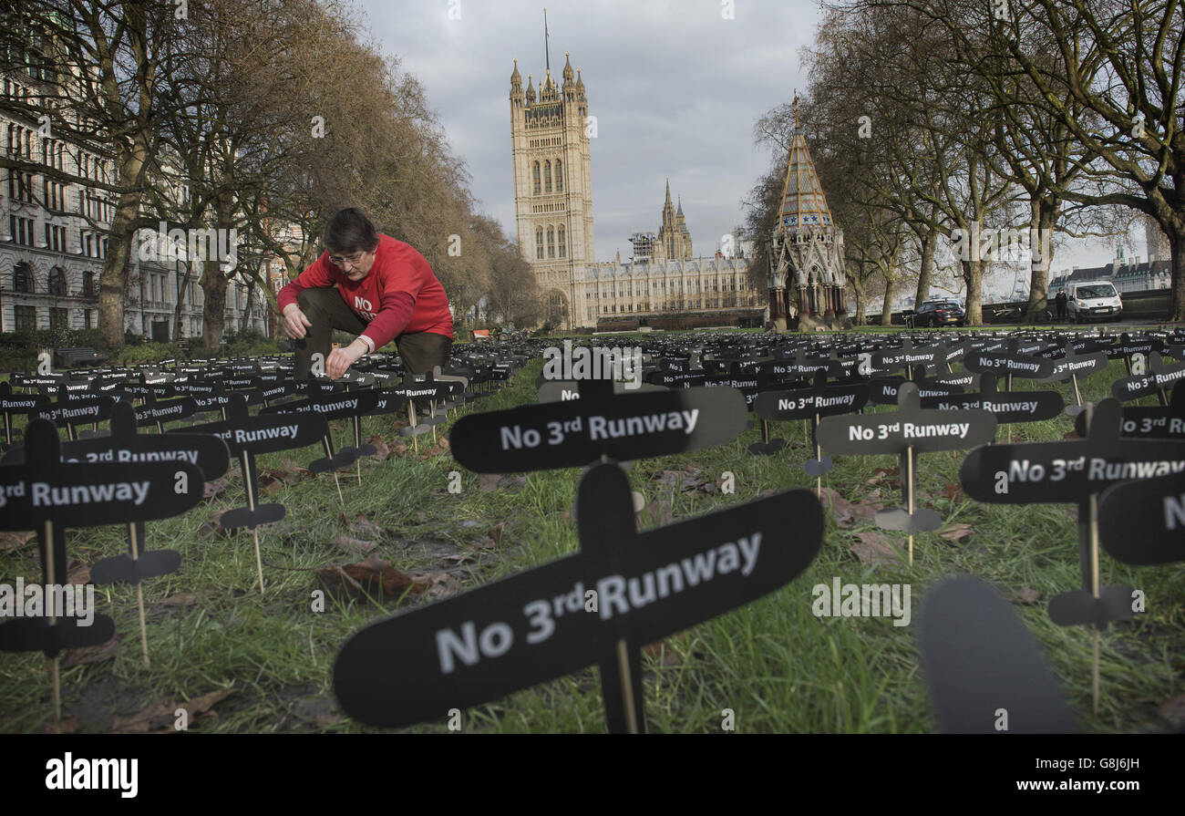 Third runway at Heathrow protest Stock Photo - Alamy