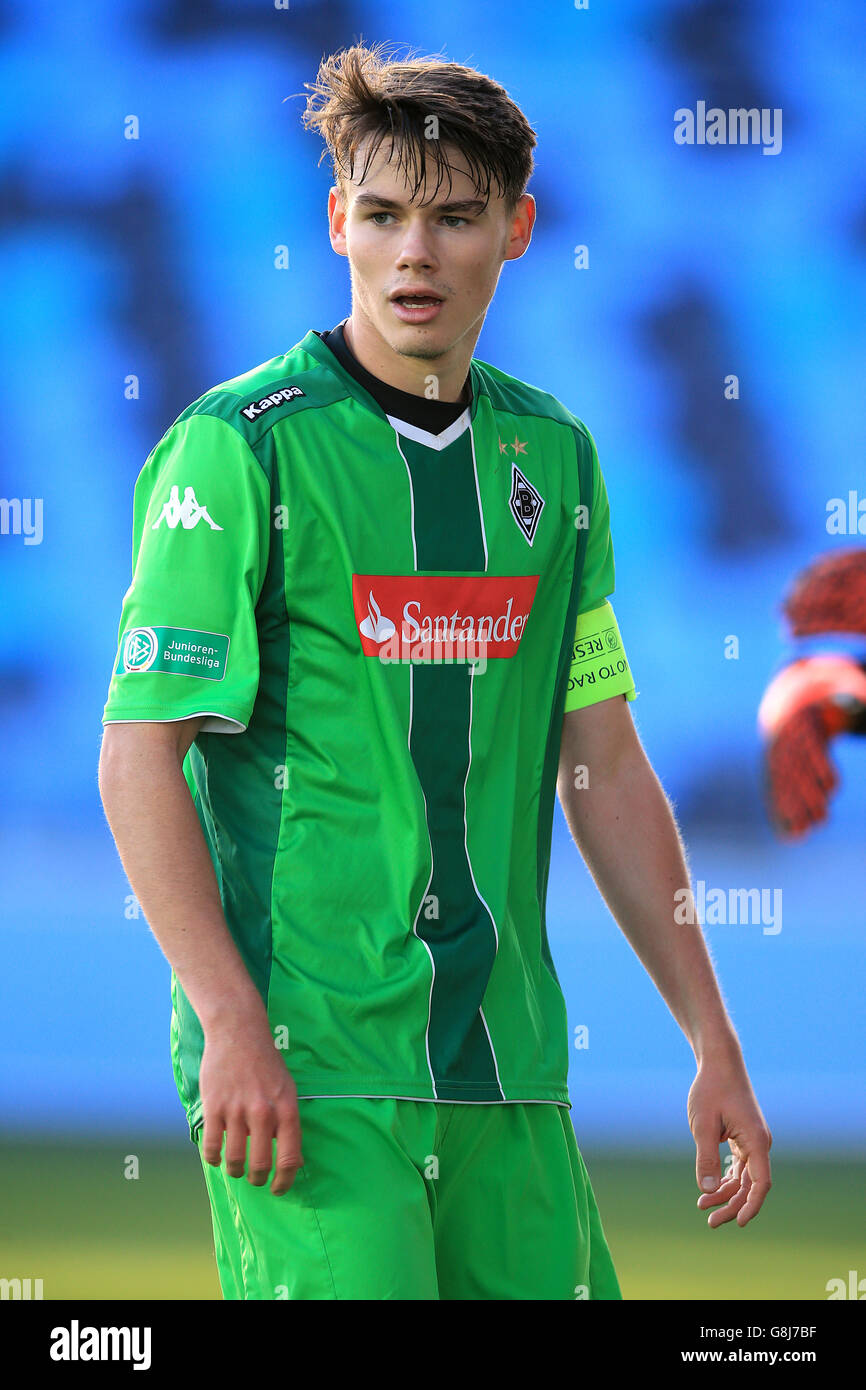 Nicolas clasen hi-res stock photography and images - Alamy