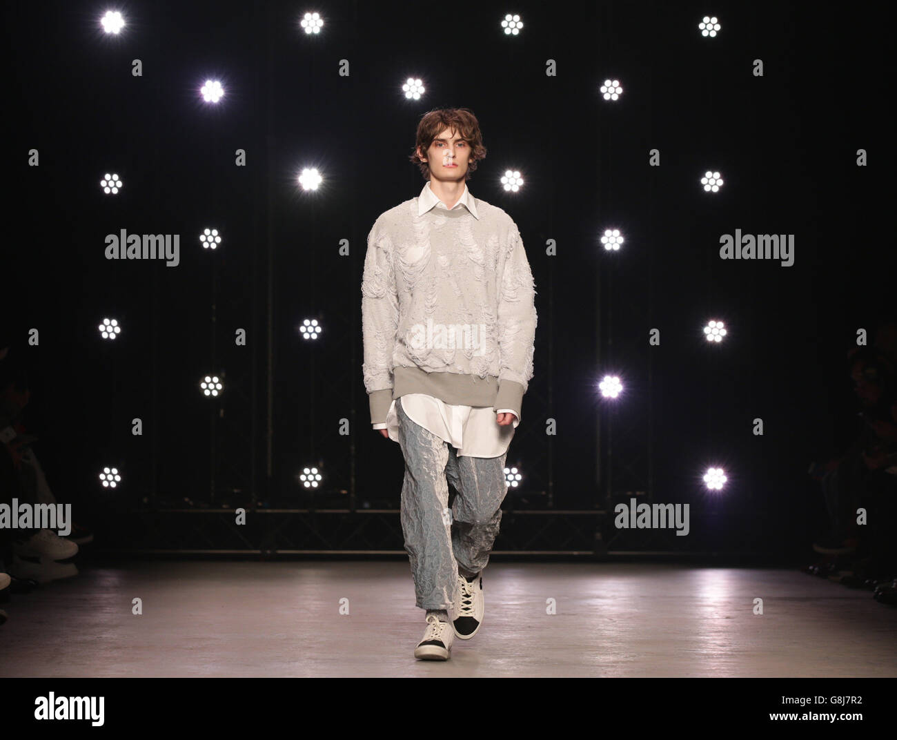 TOPMAN Design catwalk - London Collections Men AW2016 Stock Photo - Alamy
