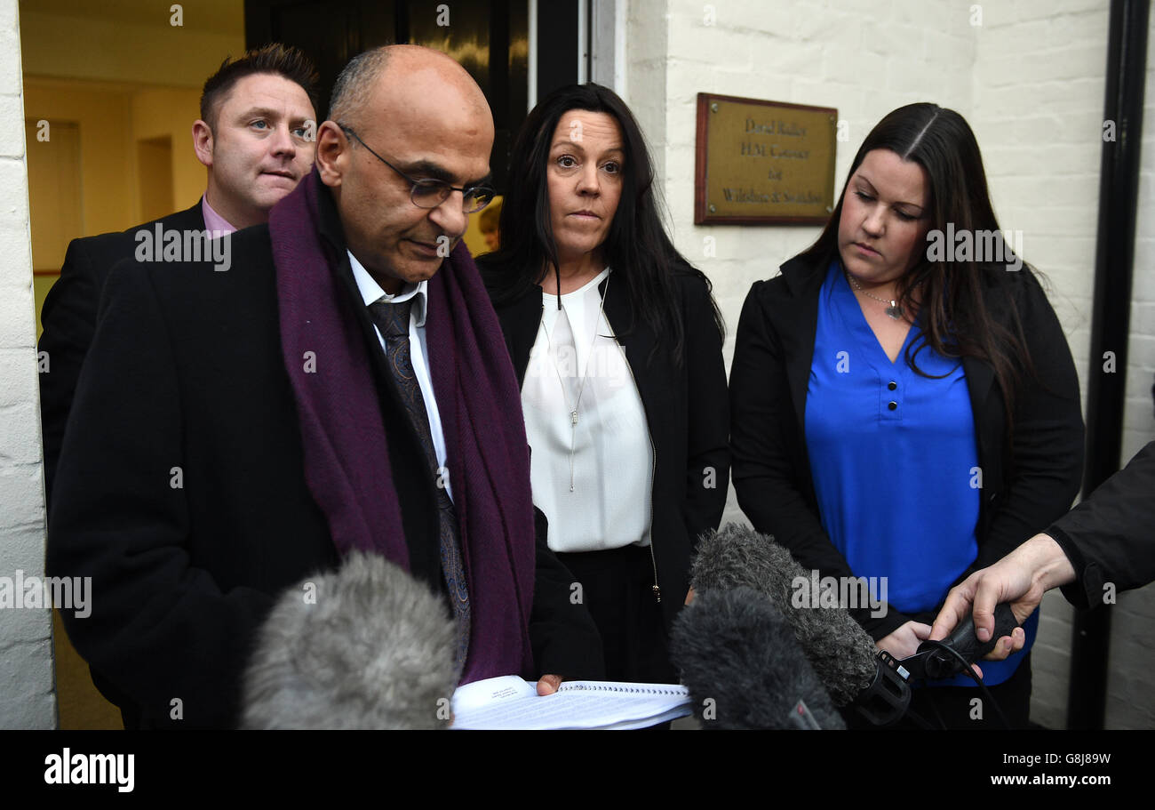 Debra Williams (centre), mother of Gavin Williams, and his sister Zeta ...