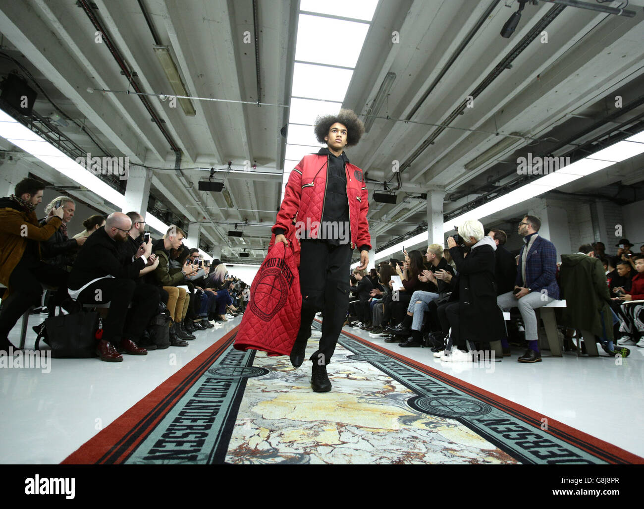 Astrid Andersen catwalk - London Collections Men AW2016 Stock Photo - Alamy