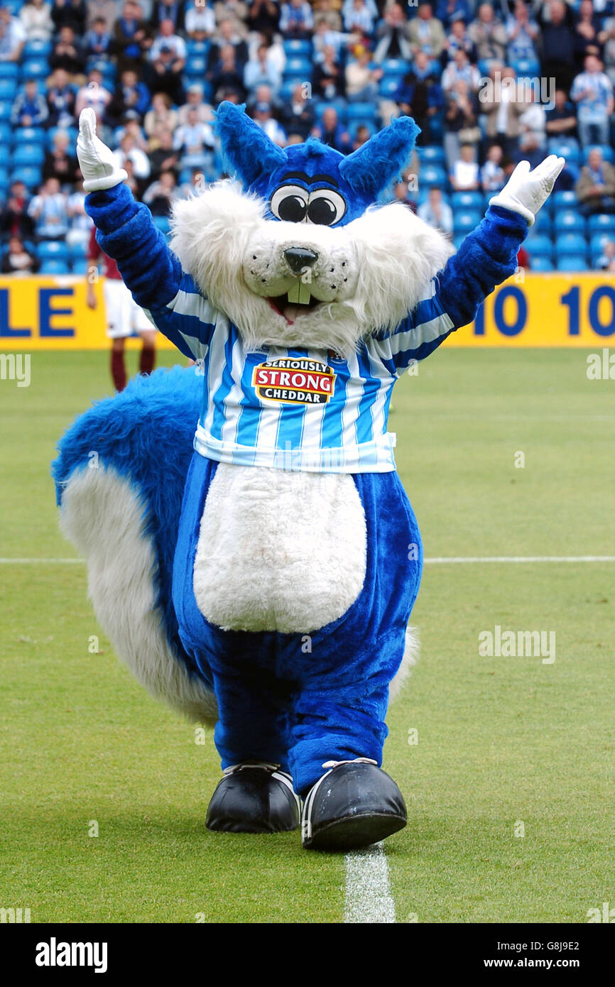 Heart of midlothian mascot hi-res stock photography and images - Alamy