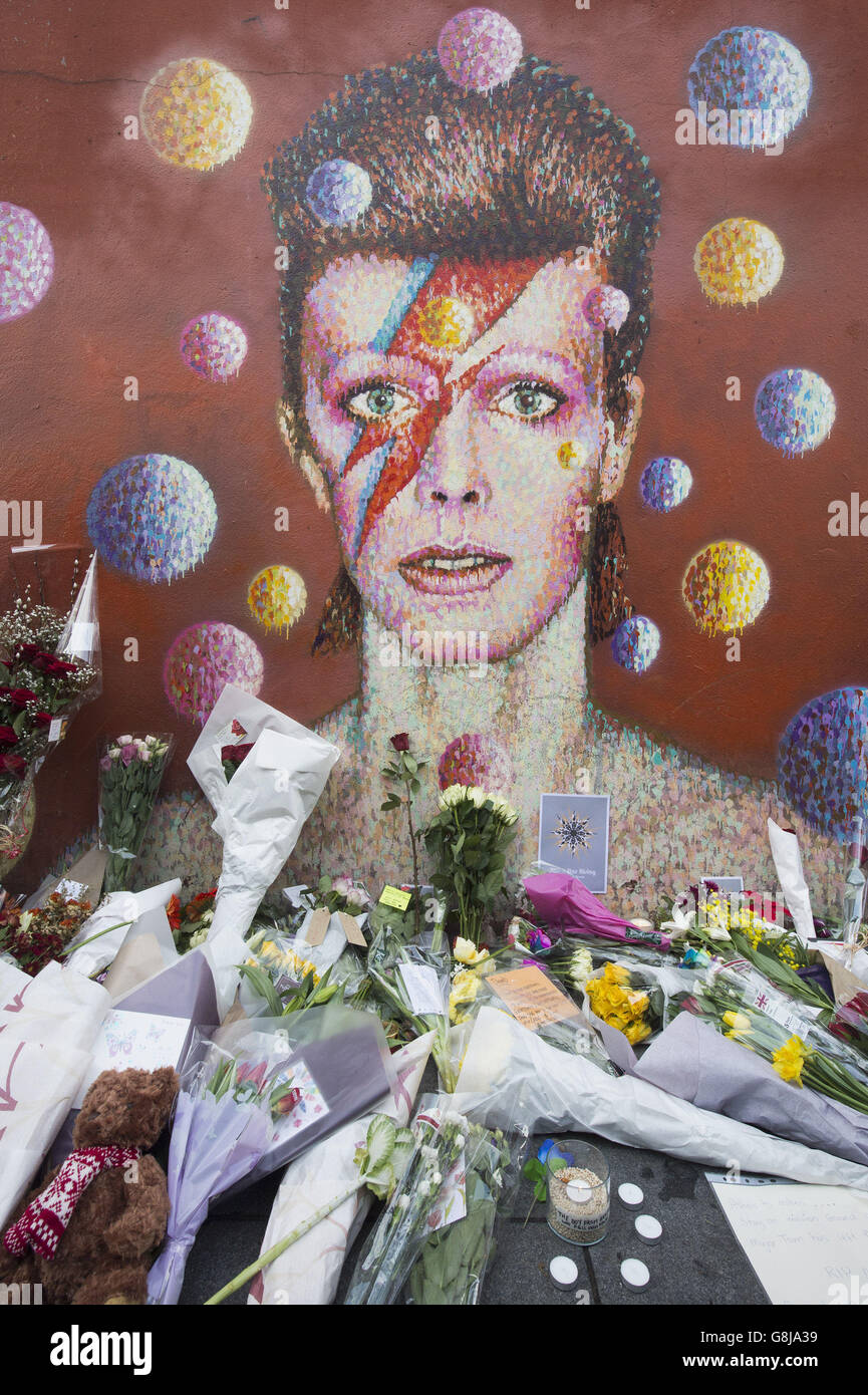 David Bowie death Stock Photo - Alamy