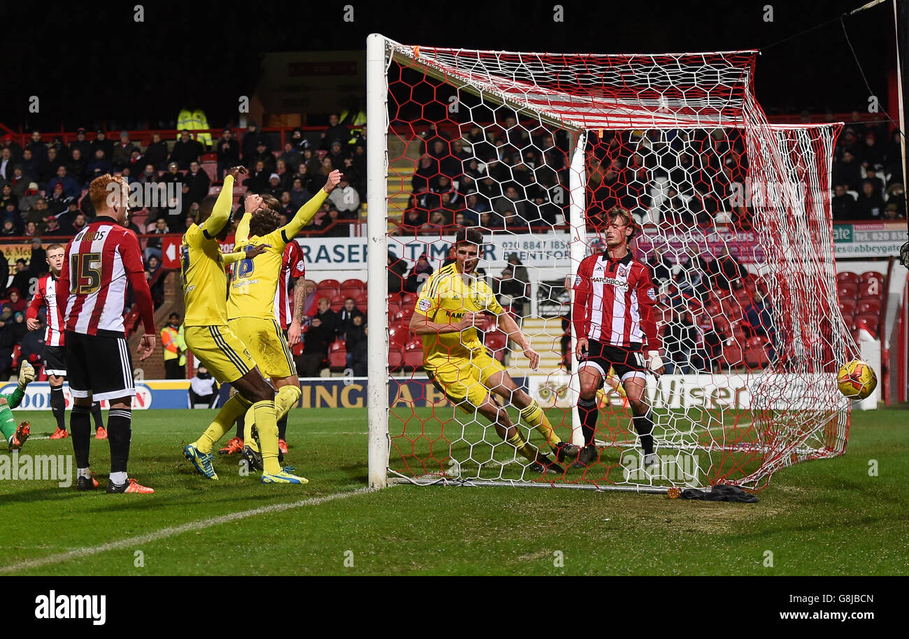 Middlesbrough's Daniel Ayala (centre) celebrates scoring their first ...