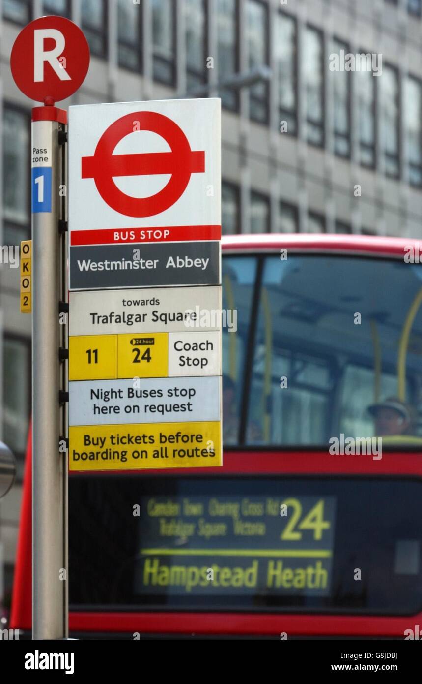 London number 24 bus hi-res stock photography and images - Alamy