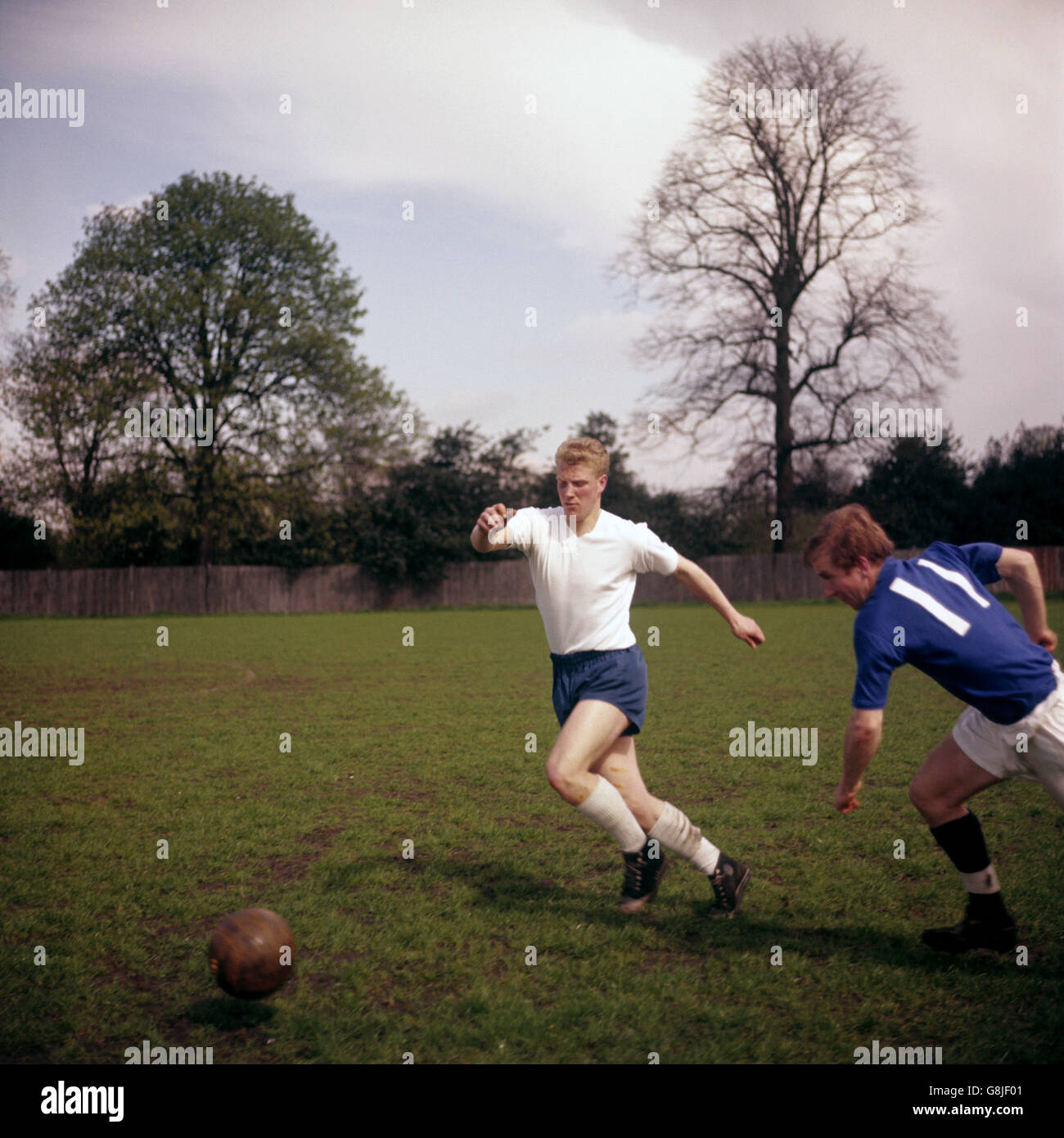 Soccer - England. Ron Flowers, England Stock Photo - Alamy