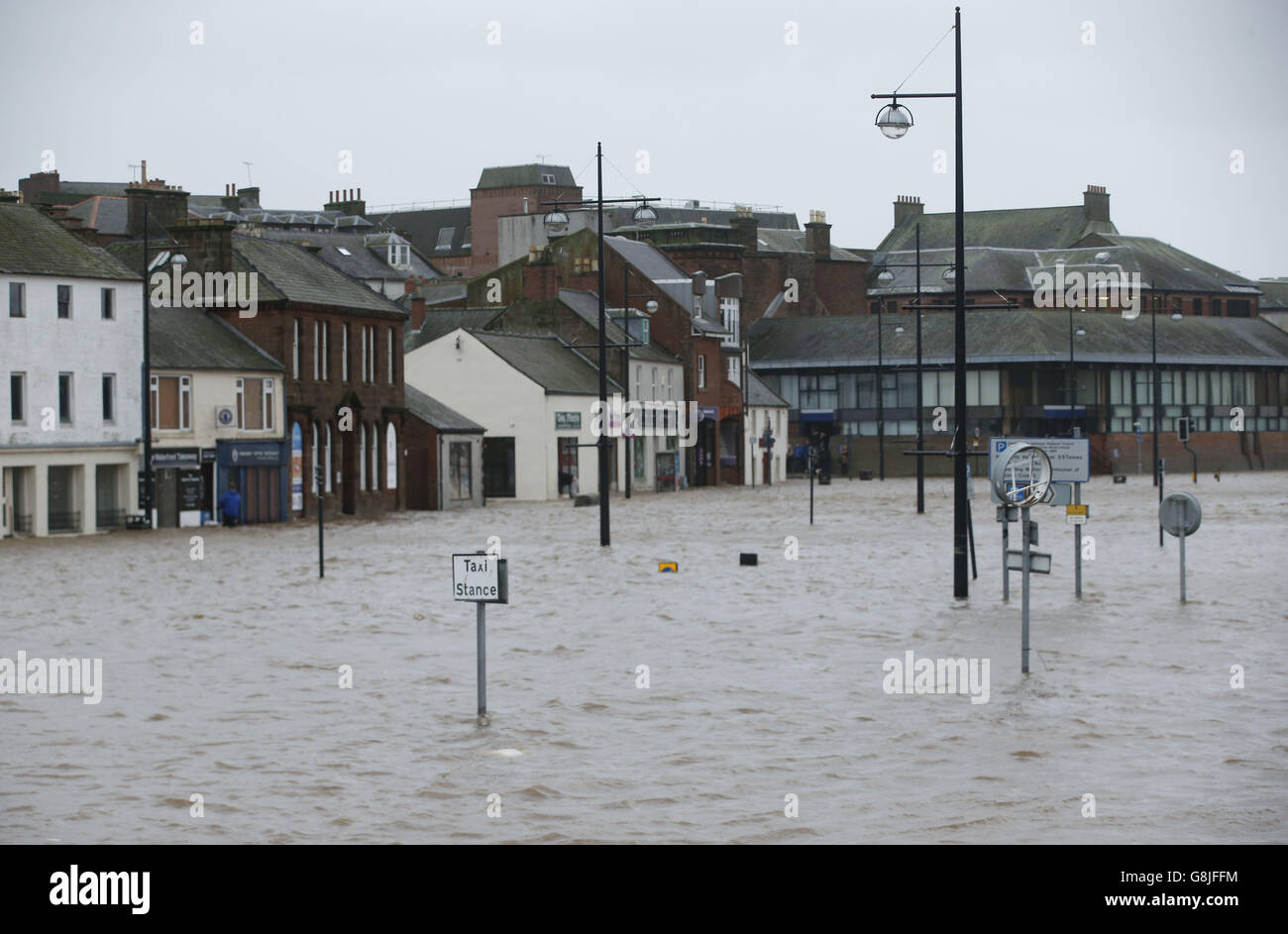Floodwater covers road ways in dumfries hi-res stock photography and ...