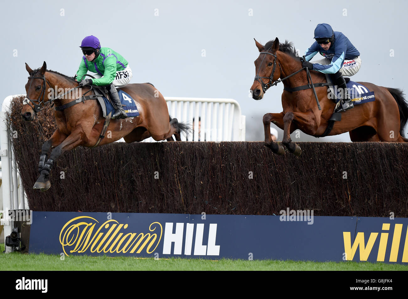 Kempton Park Races - William Hill Winter Festival - Day One Stock Photo ...