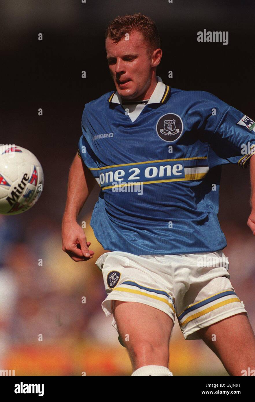 Graham stuart everton hi-res stock photography and images - Alamy