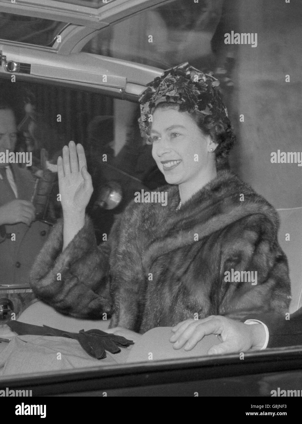 Queen Elizabeth II - Buckingham Palace Stock Photo - Alamy