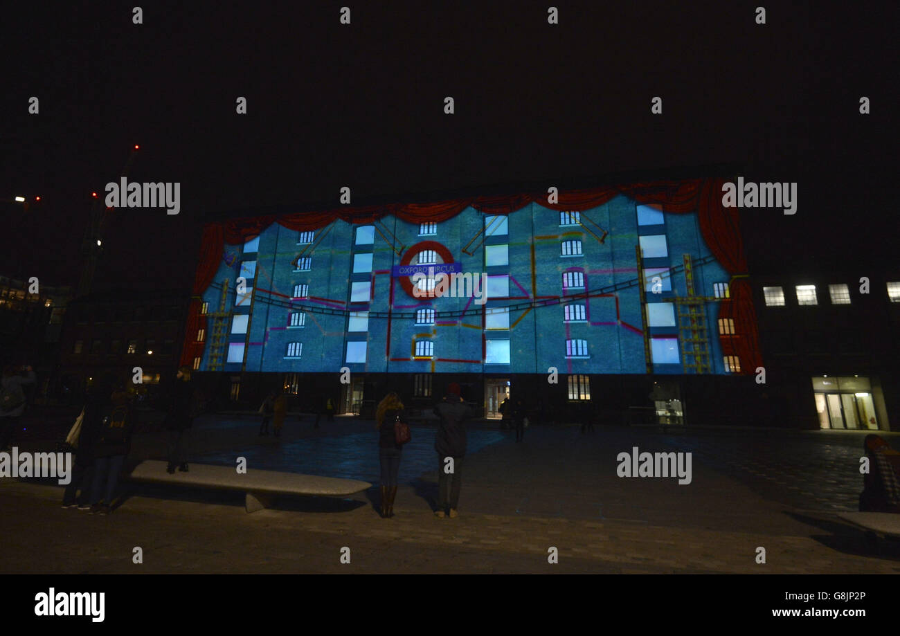 Lights up granary building in granary square hi-res stock photography ...