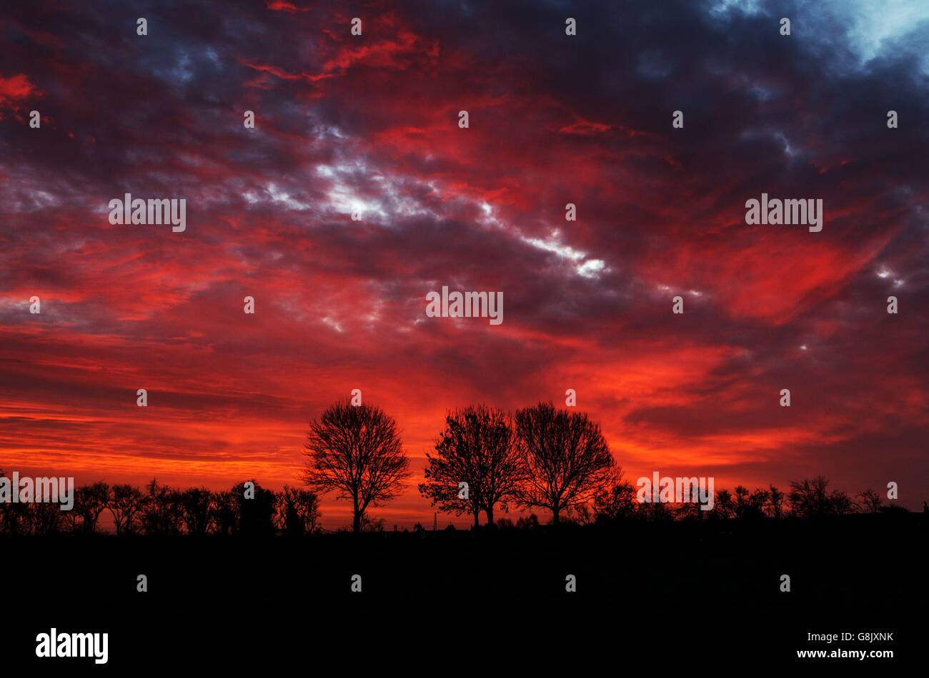 Dump weather hi-res stock photography and images - Alamy