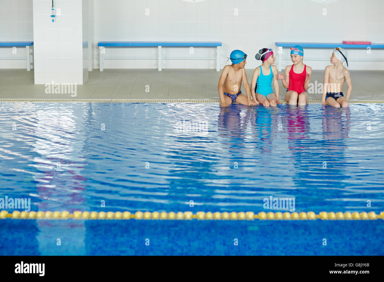 Cute swimmers hi-res stock photography and images - Alamy