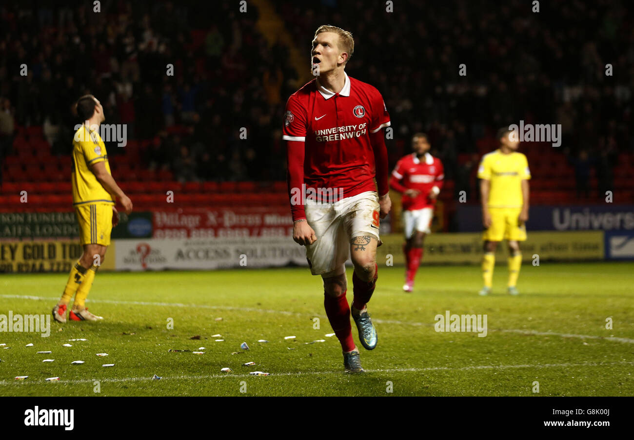 Charlton Athletic's Simon Makienok celebrates scoring his sides first ...