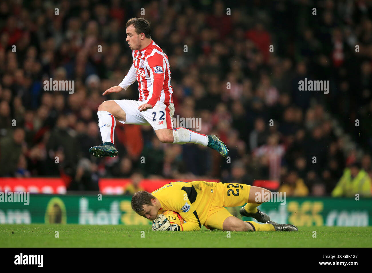 Xherdan shaqiri liverpool hi-res stock photography and images - Alamy