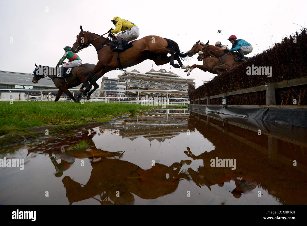 Newbury jumps general view hi-res stock photography and images - Alamy