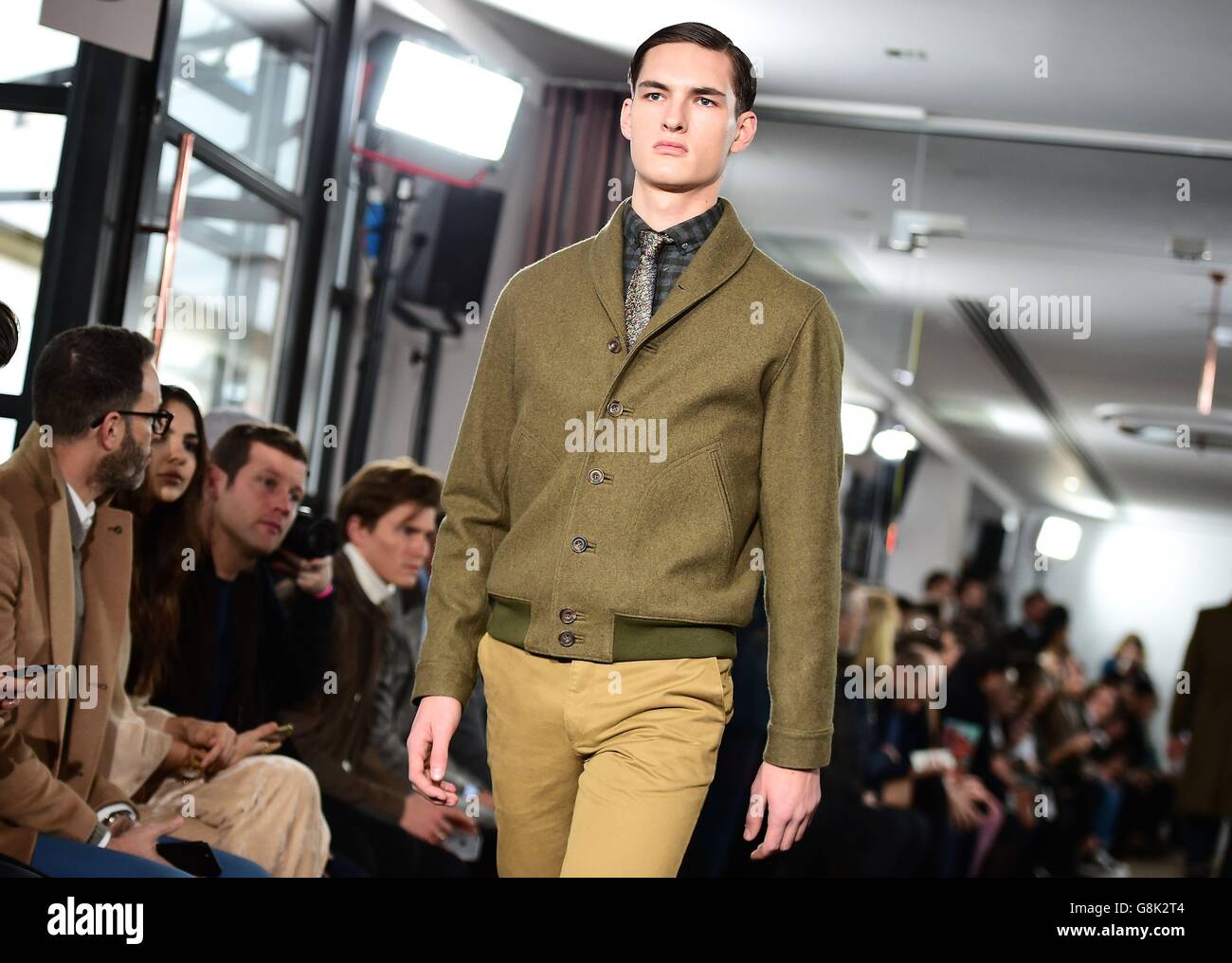 Richard James Catwalk - London Collections Men AW2016 Stock Photo - Alamy