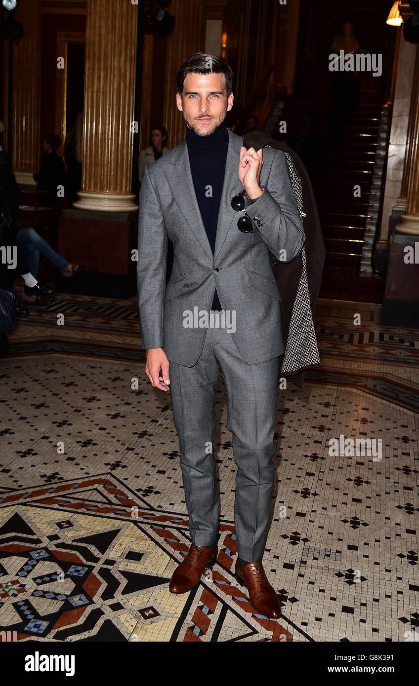 Pringle of Scotland Front Row - London Collections Men AW2016. Johannes ...