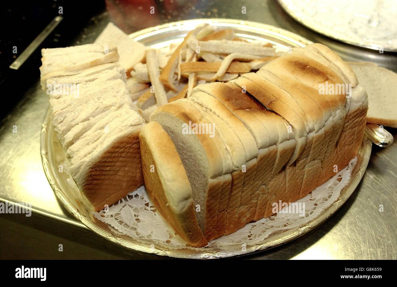 Hovis loaf hi-res stock photography and images - Alamy
