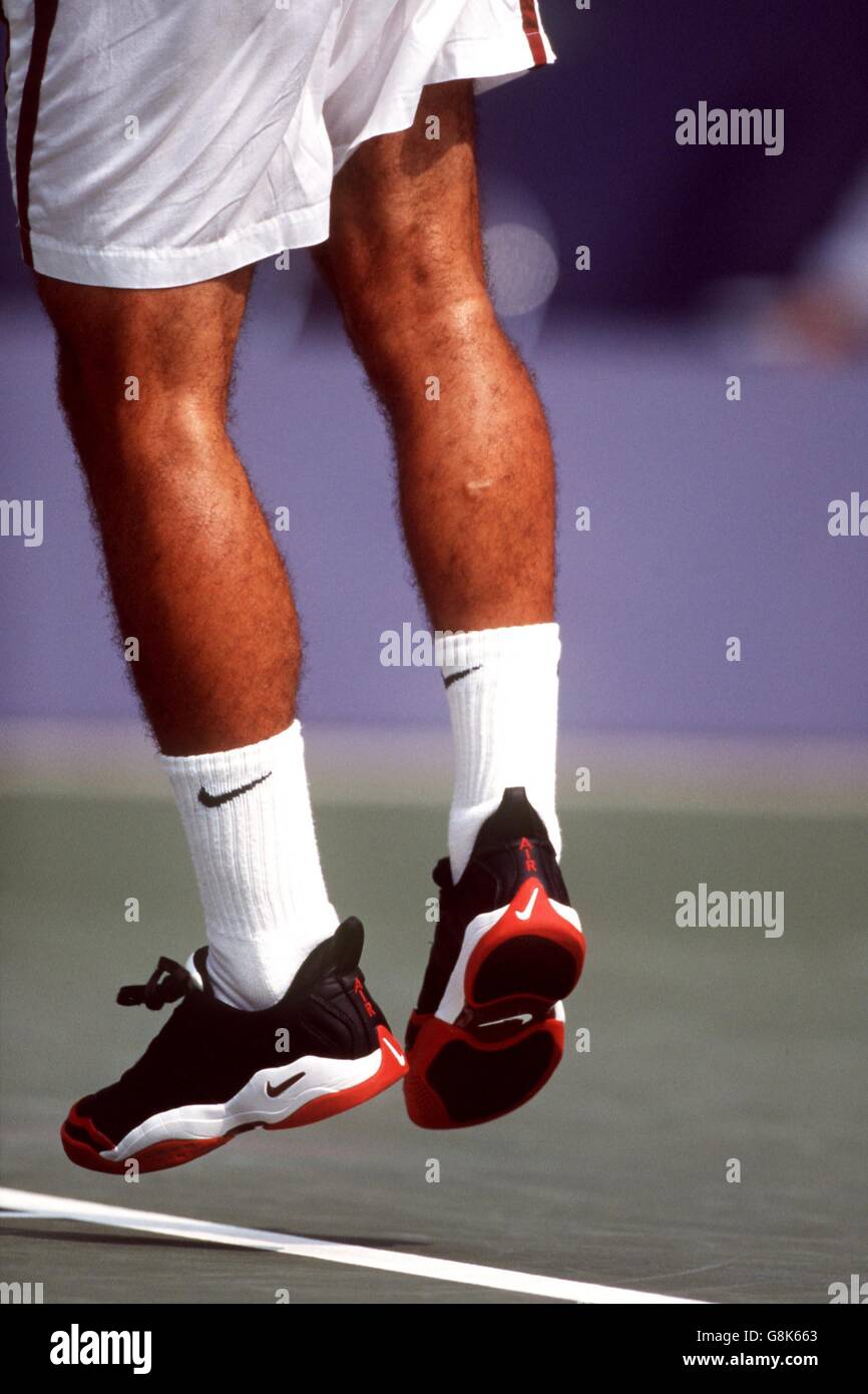 Sampras 1997 hi-res stock photography and images - Alamy