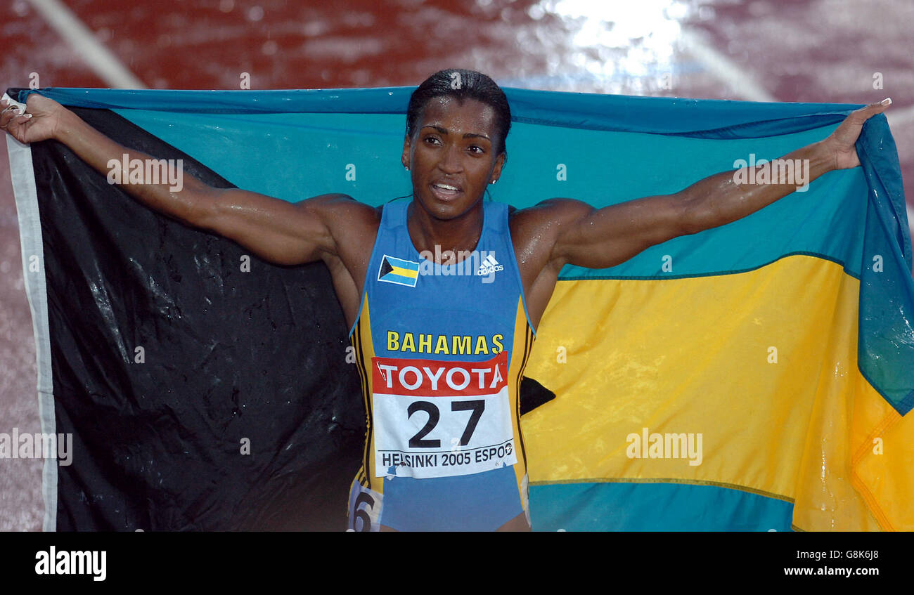 Tonique hi-res stock photography and images - Alamy